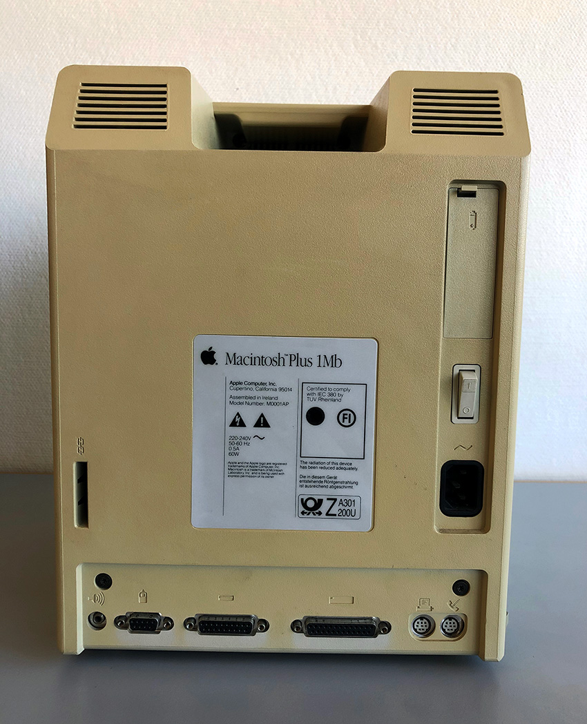 Nostalgie: Macintosh Plus 1Mb – GATE 22